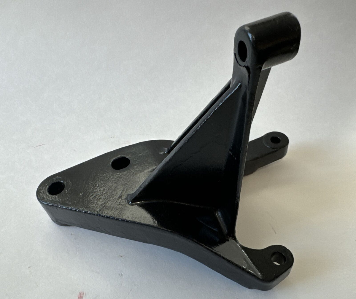 Mercury Mercruiser Quicksilver Raw Water Pump Mounting Bracket 865143C ...